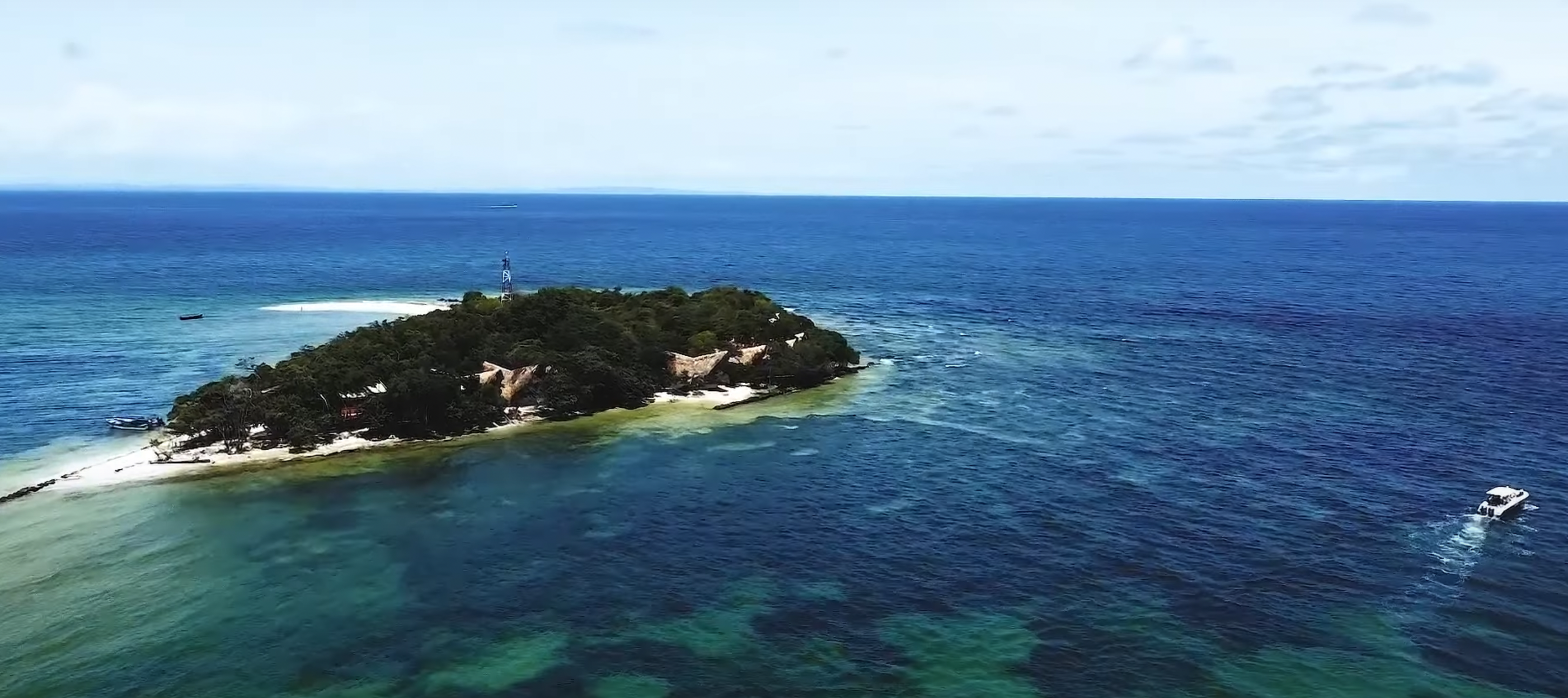 Corona's Sun-And-Sand Solution To Travel Turmoil | Campaign Canada